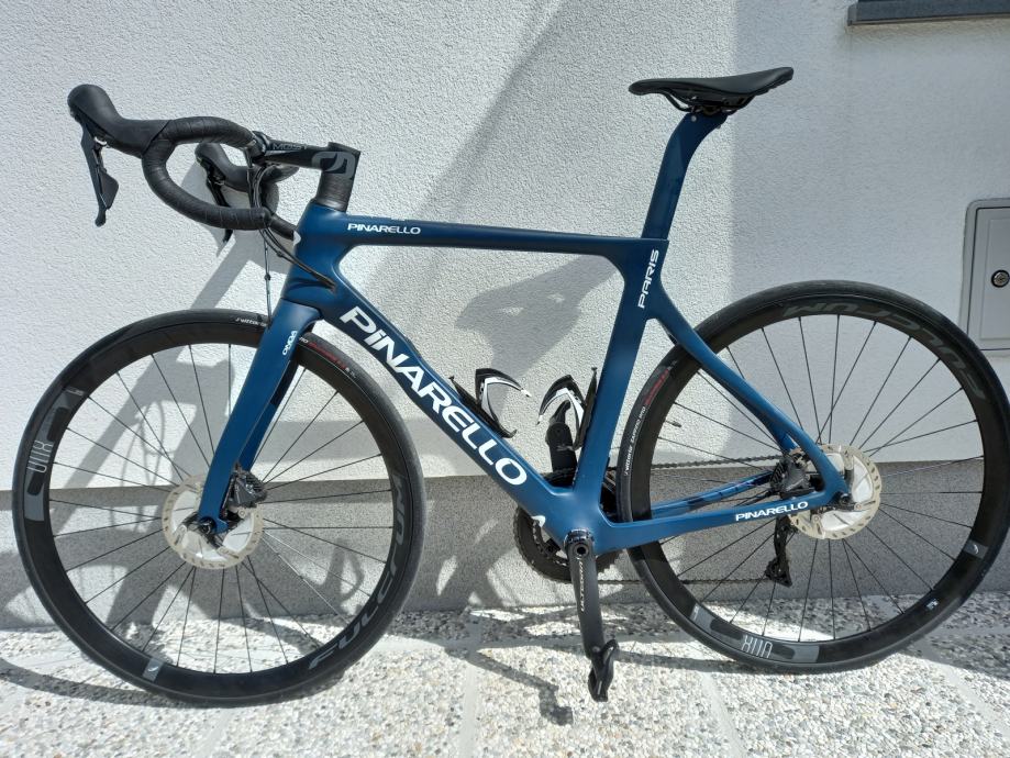 Cestno kolo Pinarello Paris 2021