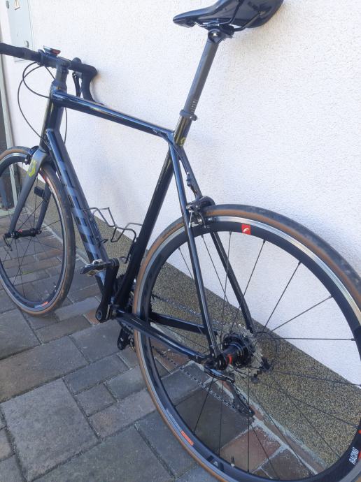 Cestno kolo Scott Speedster 10 (letnik 2020)