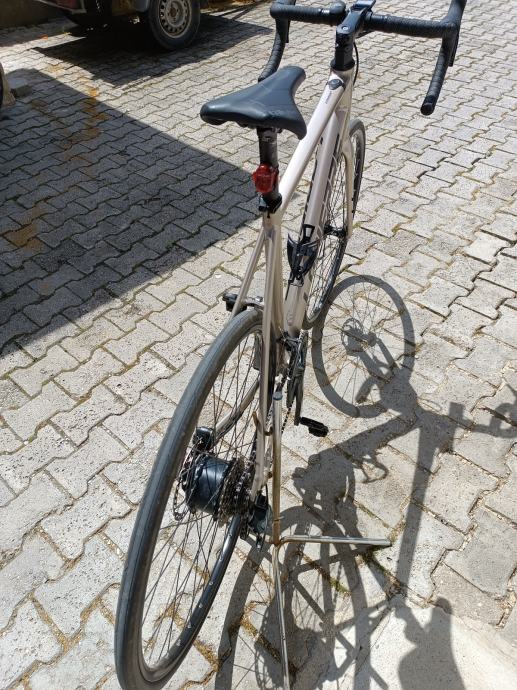 Električno cestno kolo Lampier 2023