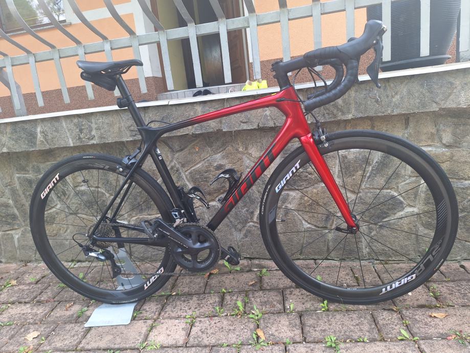 Giant - advance TCR Pro 1 cena 1700eur