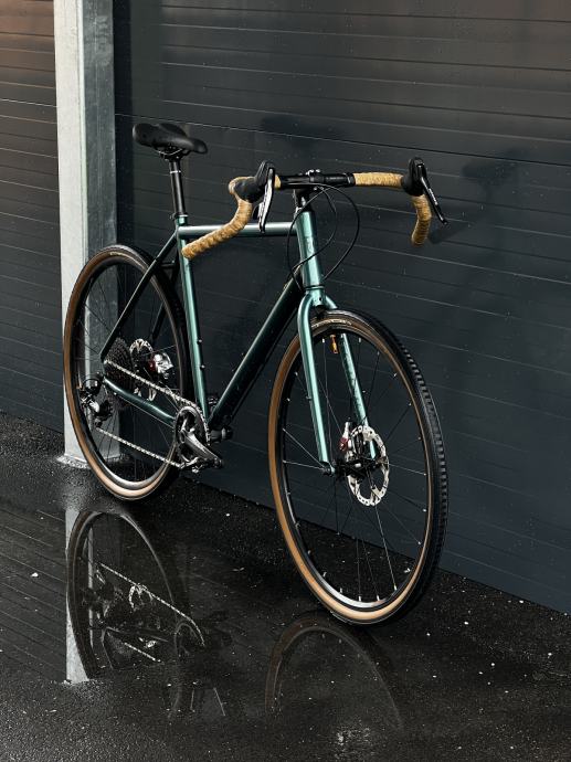 Gravel kolo Kona Rove 700c Large (54cm)