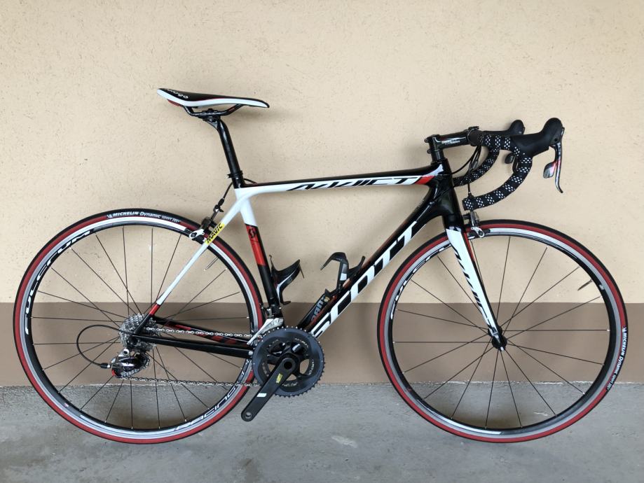 Karbonsko cestno kolo Scott Addict SRAM Red 2017