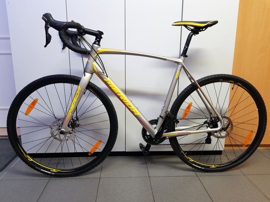 Kolo Merida Cyclocross 400 (2018) Shimano 105 velikost L