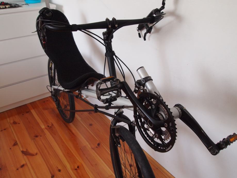 Ležeče cestno kolo - recumbent - Velomotion high racer