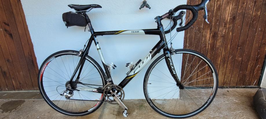 Moško cestno kolo FUJI- FC 770, velikost 61 (XXL), full CARBON 7,6kg