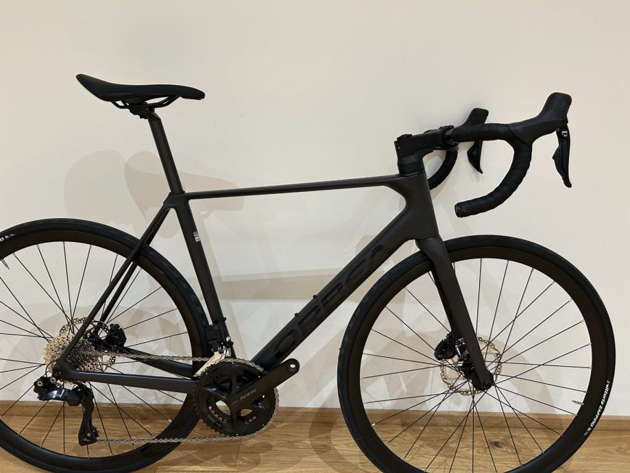 Orbea Orca M30i model 2024 Shimano Di2 Možna menjava