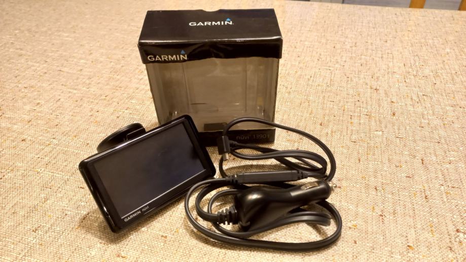 Garmin Nuvi 1390T s posodobljenimi zemljevidi, ugodno!