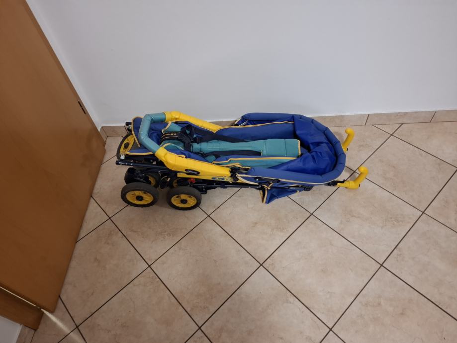 OTROŠKI VOZIČEK CHICCO KOT NOV RABLJEN 10 DNI NA DOPUSTU