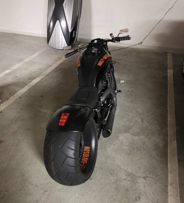 Harley Davidson V-Rod Night Special 1250 cm3, 2013 l.