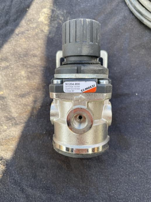 Camozzi N1204-R00 regulator pritiska
