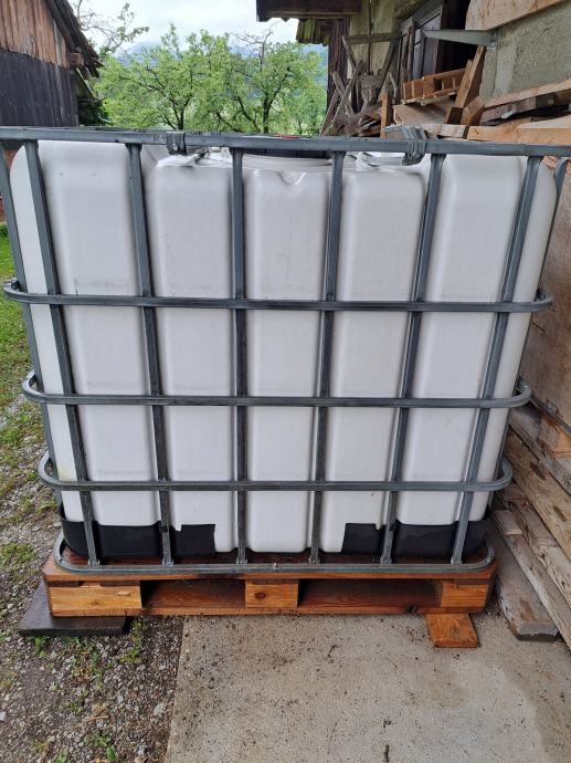 Cisterna 1000 l (na paleti)