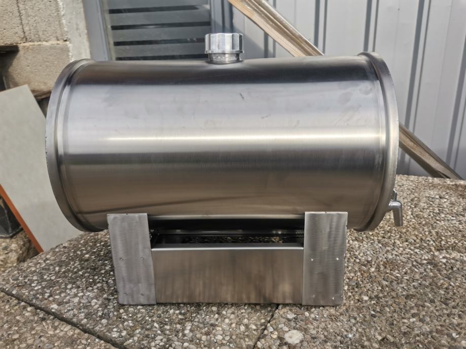 NOVO Inox sod 16L ležeči z inox podstavkom