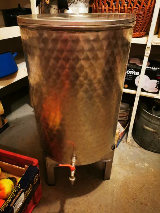 Inox sod za vino 120l in 100l
