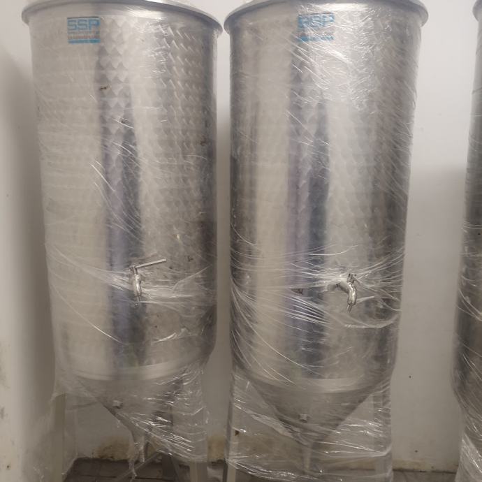 Konični inox sod za pivo, vino, sokove 250l