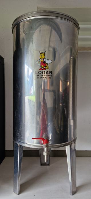 Prodam dva soda za vino INOX 50L in 80L