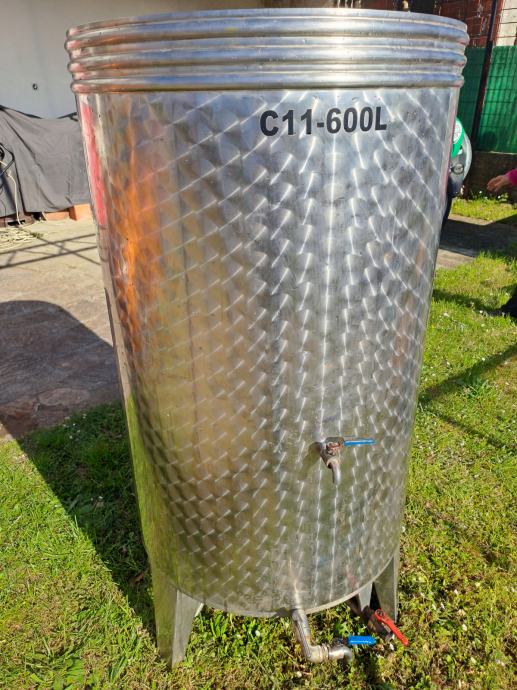 Sod/cisterna za vino 600L