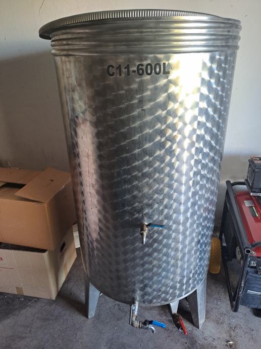 Sod/cisterna za vino 600L