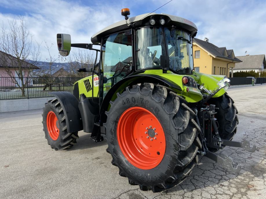 Claas ARION 410