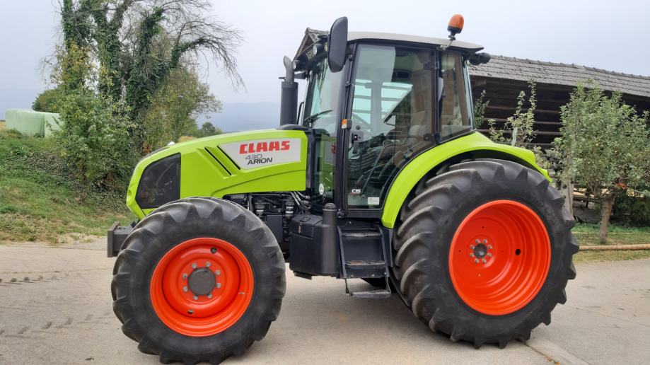 Claas Arion 430 CIS