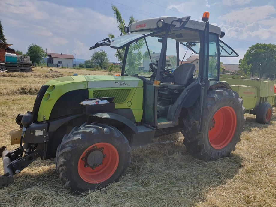 Claas Nectis 267 VL - vsa oprema Motor Iveco 4,6L - 101 hp