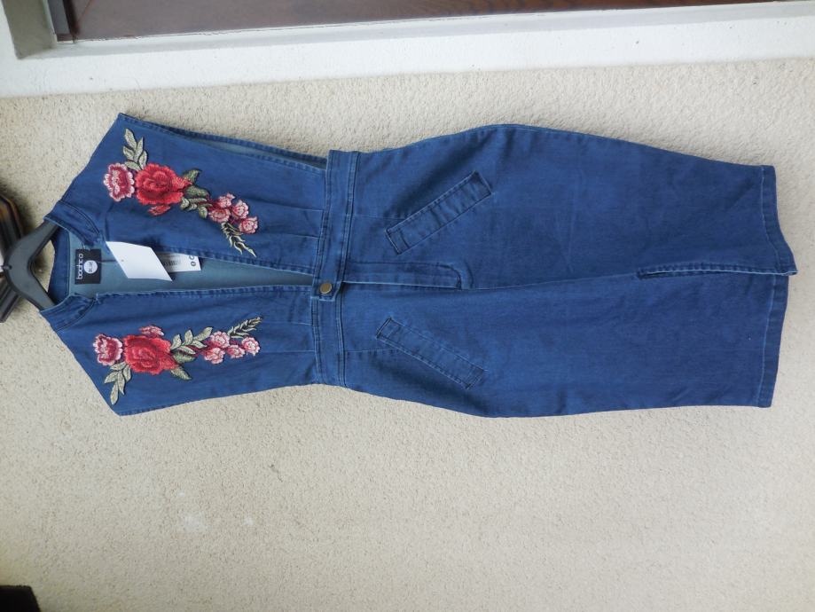 NOVA BOOHOO JEANS VEZENA JEANS OBLEKA Z ETIKETO 40