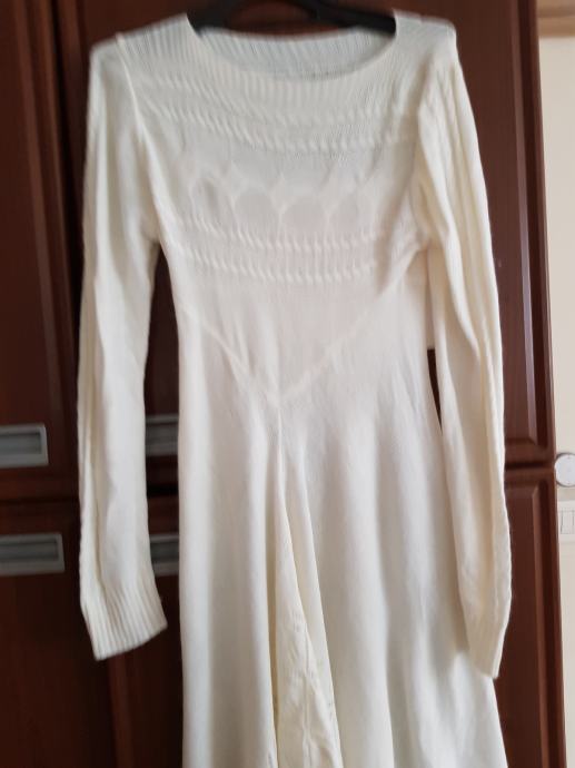 NOVA MAXI BELA PLETENA OBLEKA M/L