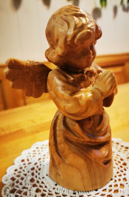 Angel iz lesa, darilo, birma, obhajilo, gorski javor