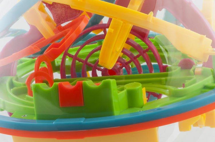 Intelektualna žoga 3D labirint -138 ovir