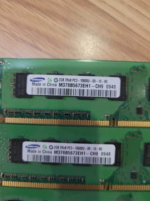 ram za pc ddr3 2gb v kompletu