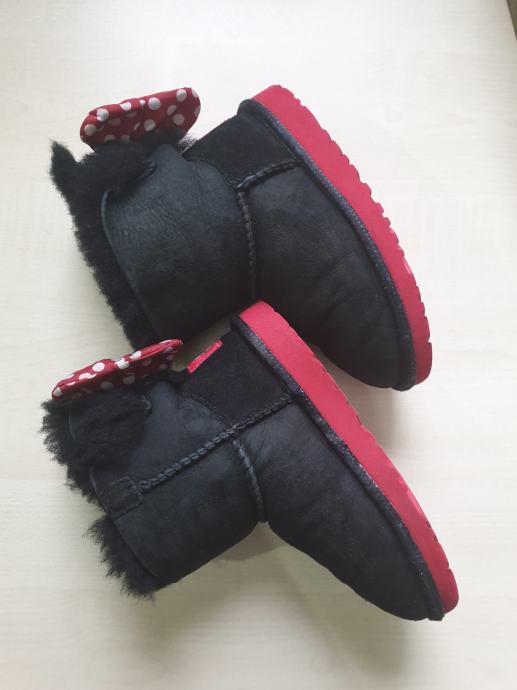 Ugg Disney 28 Minnie Mouse