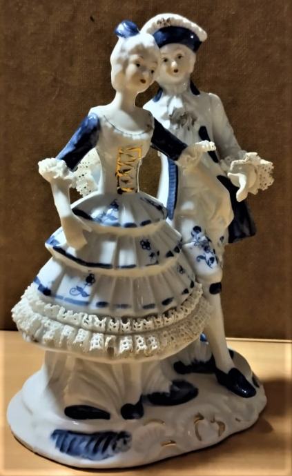 starinska viktorijanska figura iz porcelana