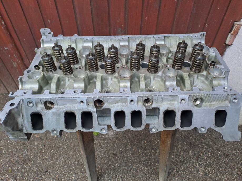 CITROEN JUMPER 2.2 HDI - GLAVA MOTORJA KOMPLET