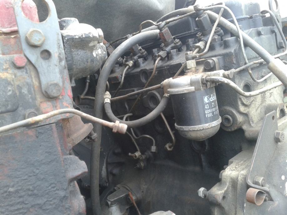 TAM 75, TAM 80 in IMT 577 motor po delih, glava motorja, glavna gred