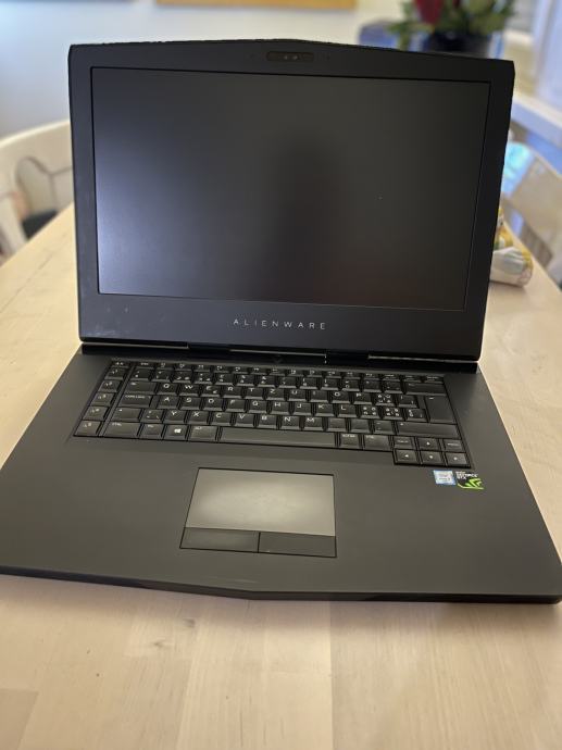 Alienware 15r3