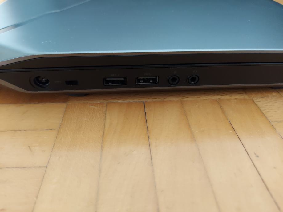Alienware 15R2 - i7@2.70GHz,Nvidia GeForce GTX 980M,250GB SSD+1TB HDD