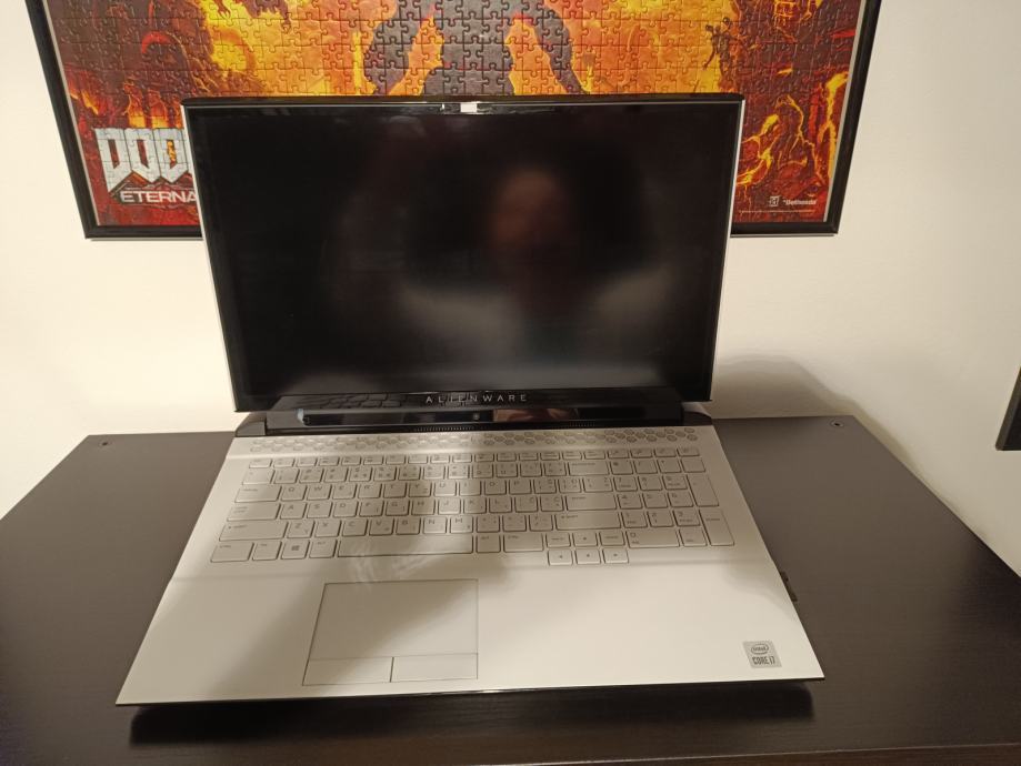 ALIENWARE AREA 51M R2