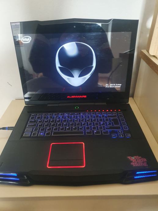 Dell alienware m15x
