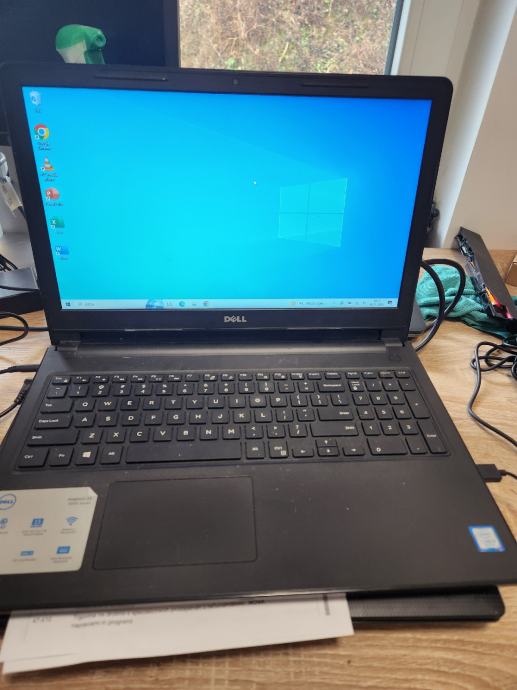 Dell inspiron 15 (z zaslonom na dotik)