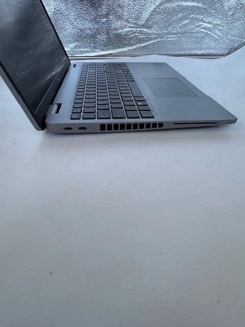 Dell Latitude 5540 15,6 11.Gen i5-1335U 16gb 256gb NVME FHD Kamera