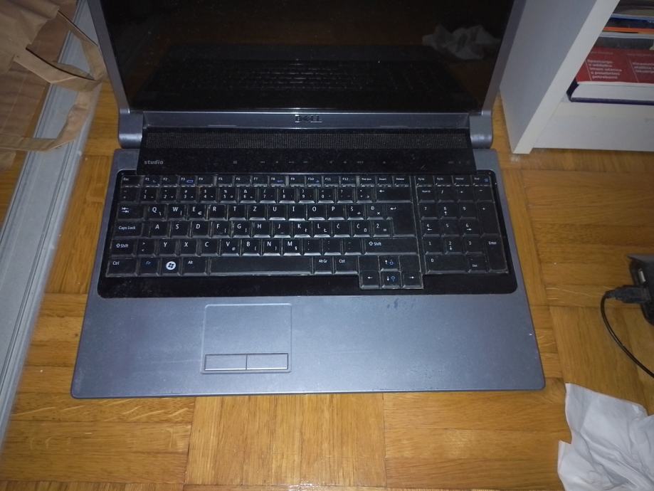 Dell Studio 1735