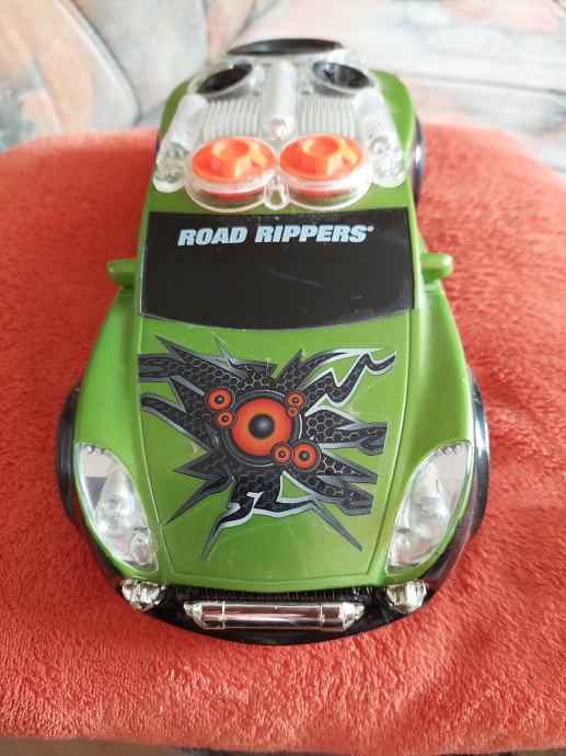 Igrača avtomobil ROAD RIPPERS