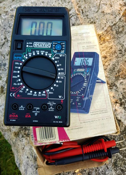 Digitalni multimeter EUMIG M3900 univerzalni merilni instrument deluje