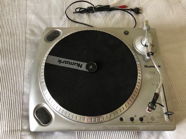 NUMARK (TTUSB) TURNTABLE