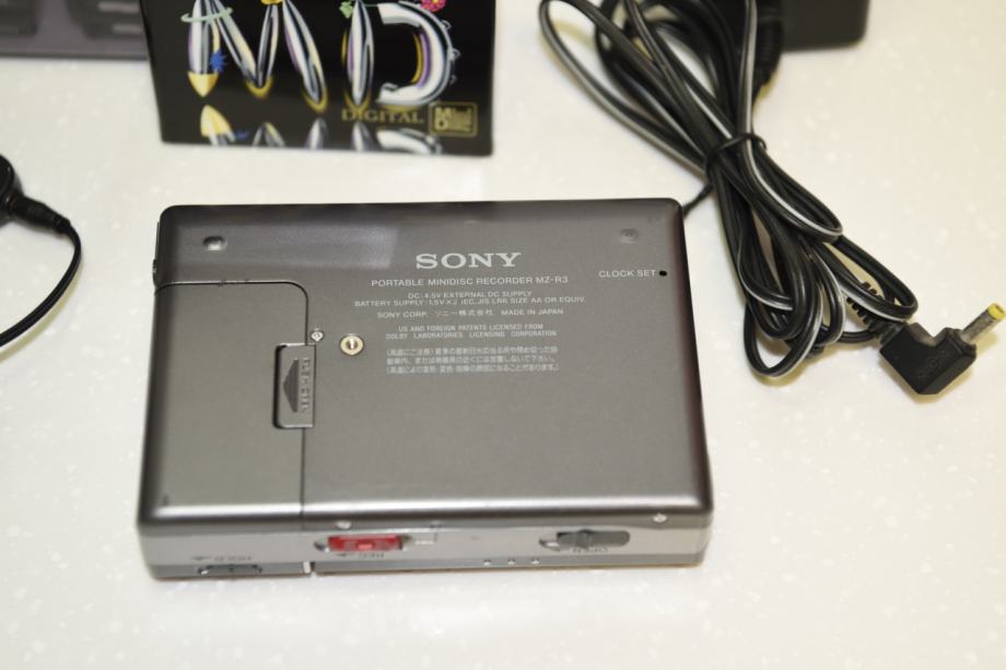 Sony MZ-R3 Walkman Mini-Disc