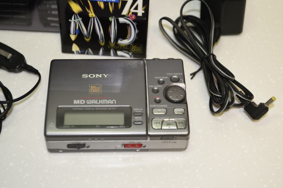 Sony MZ-R3 Walkman Mini-Disc