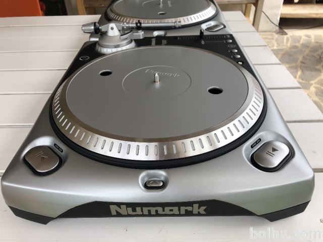 2X Numark TT200 Professional Dj Turntable