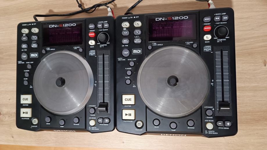Denon-DJ DN-S 1200 - CD/USB Media Player & controller