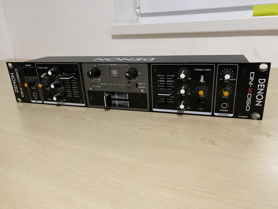 Denon DN-X050 DJ Mixer