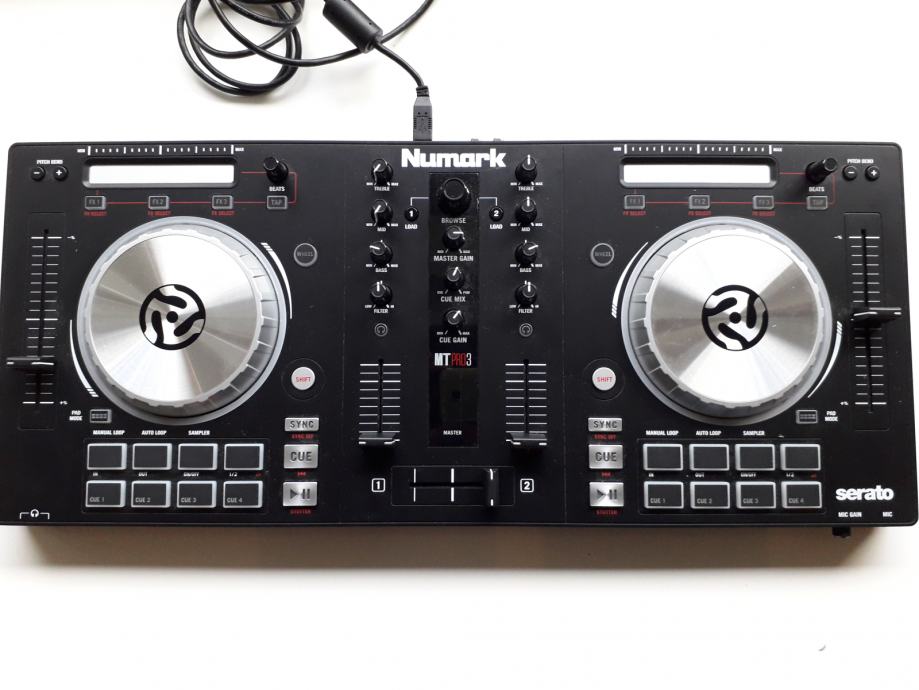 Mešalna miza NUMARK MT PRO 3 prodam, cena 120 EUR