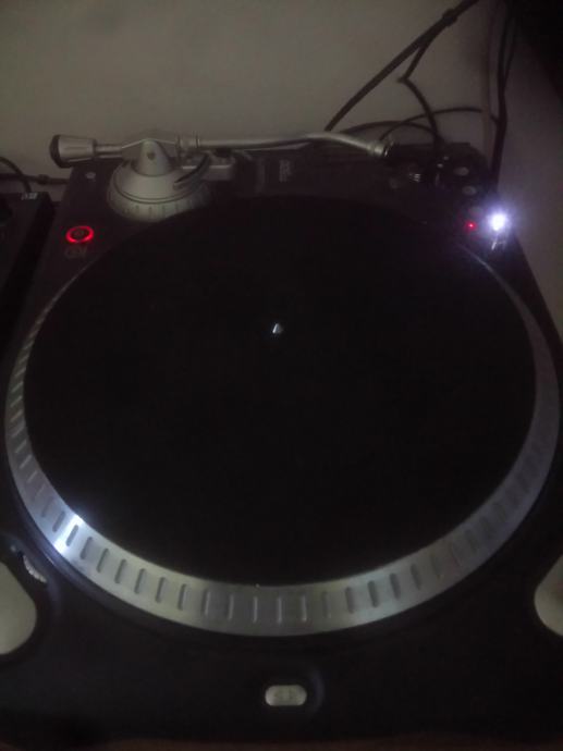 Gramofona Numark TT500